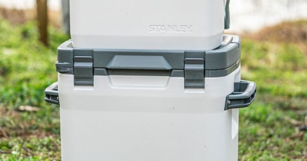 Cooler Boxes